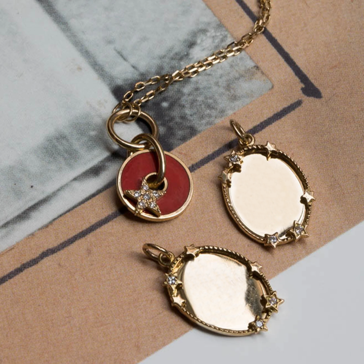 Personalized Miniature Engravable Oval Disk : in Yellow Gold with an A ...